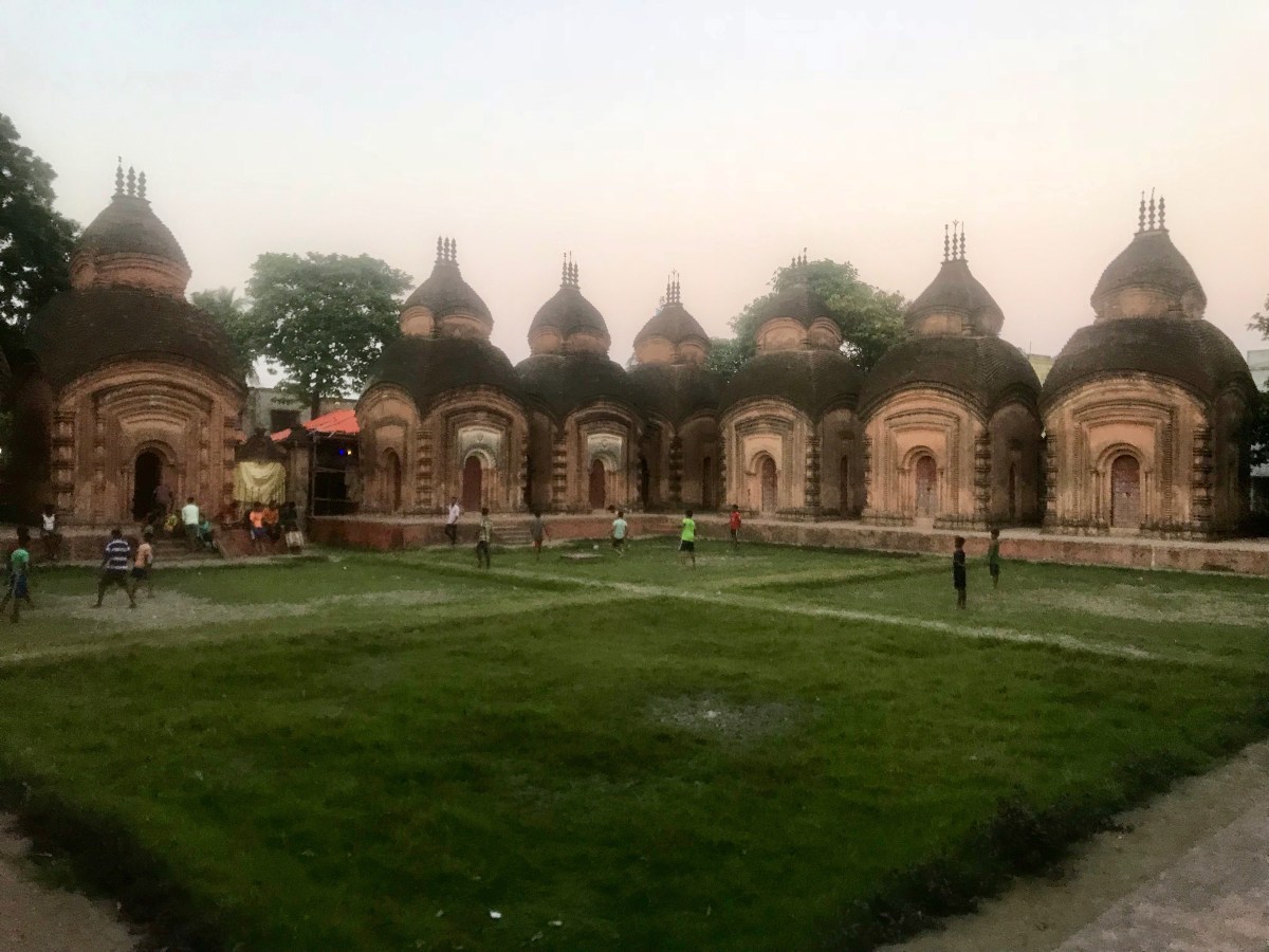 26 Shiv Mandir, Khardah – Blog of Kinjal Bose
