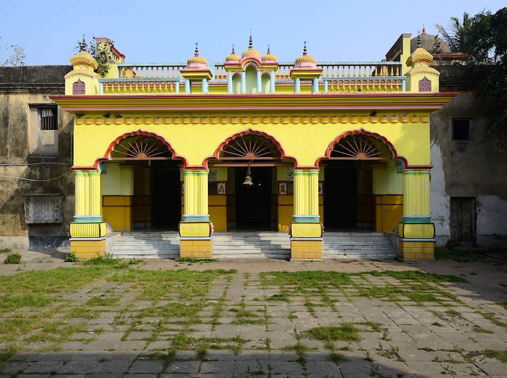 Bhukailash Temple, Khidirpur – Blog of Kinjal Bose