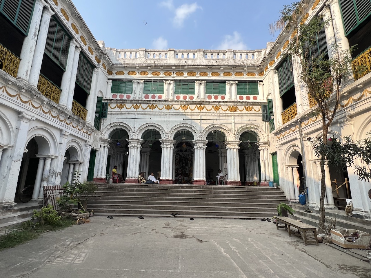 Basanti Puja of Kundu Chowdhury family, Andul, Howrah – Blog of Kinjal Bose