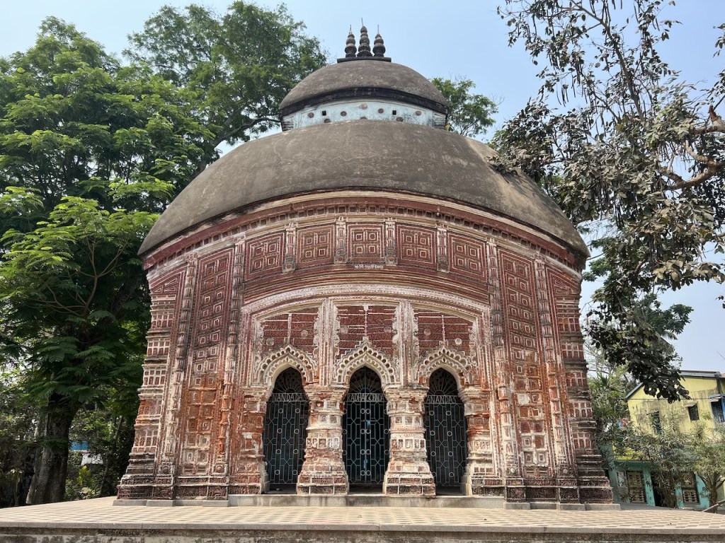 Temples of Rajbalhat – Blog of Kinjal Bose