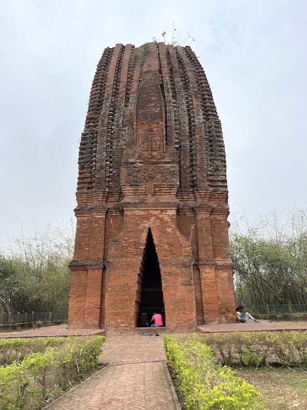 Sat Deul, Purba Bardhaman – Blog of Kinjal Bose